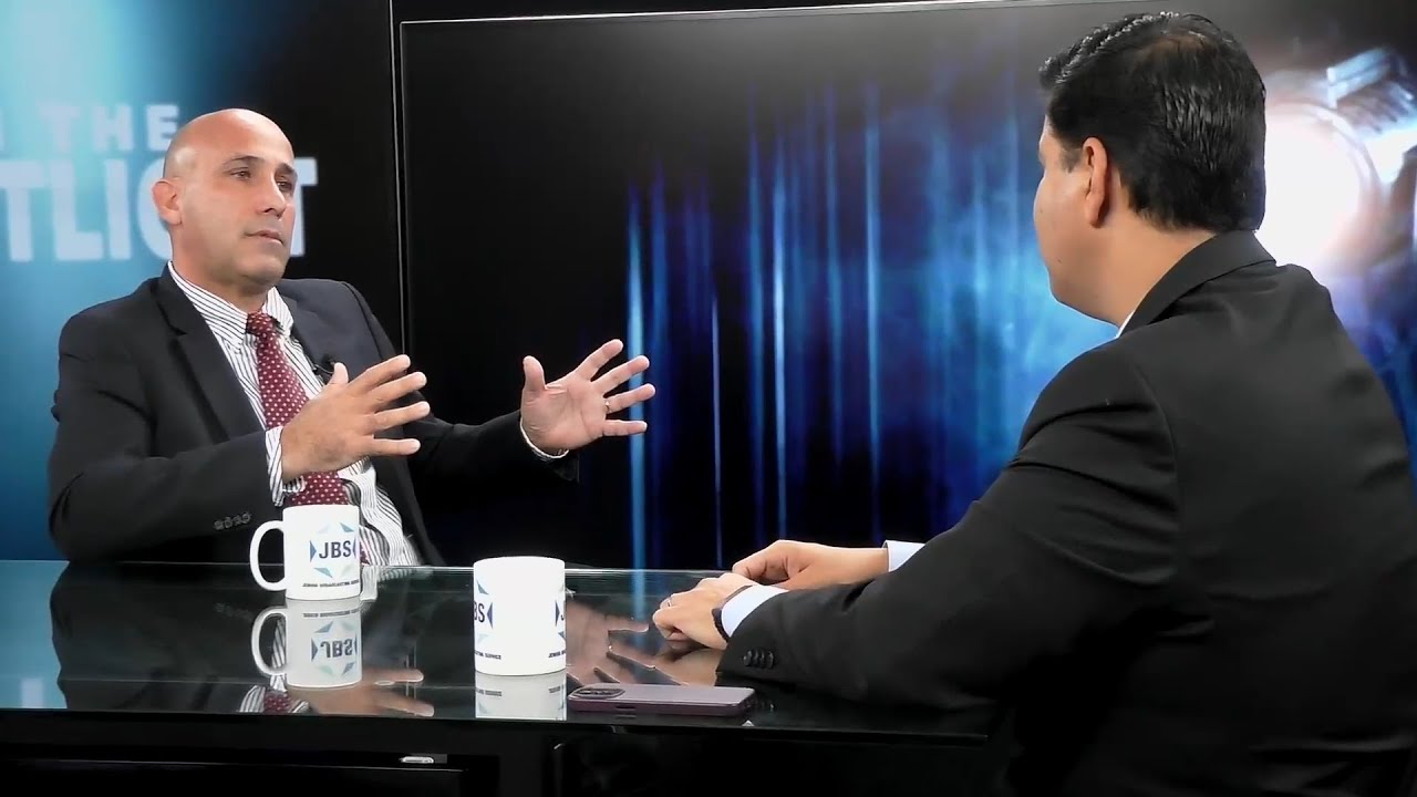 In the Spotlight: Amir Avivi